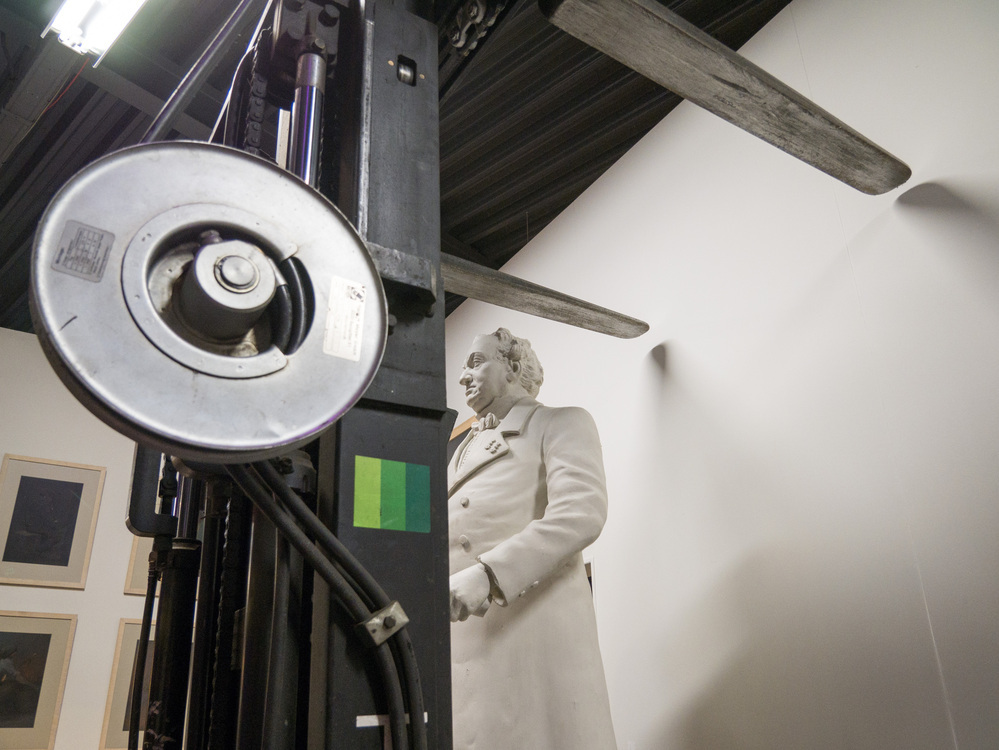 Standbeeld Petrus Regout, Eduard Haane, 1905 • Discovery Museum